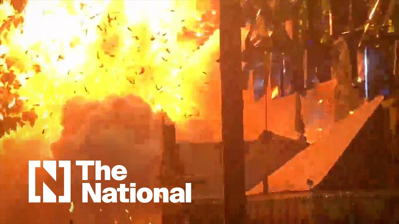 More than 150 injured in fireworks explosion at Indian temple - YouTube