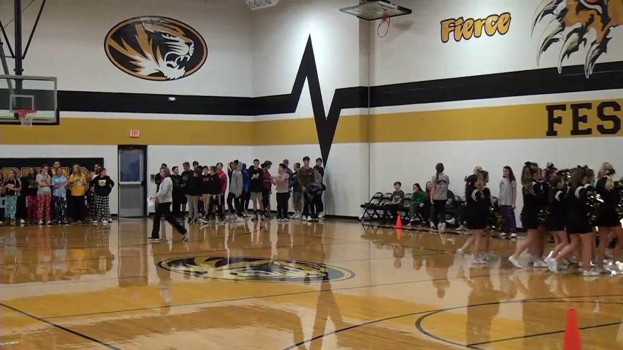 Middle School Pep Rally continues - YouTube