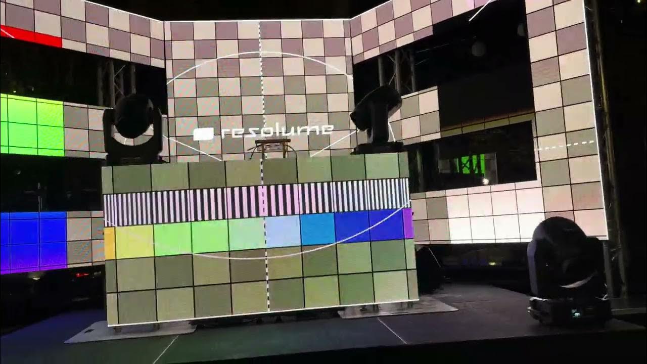 Mapping With Resolume Test Card Output Slices - YouTube