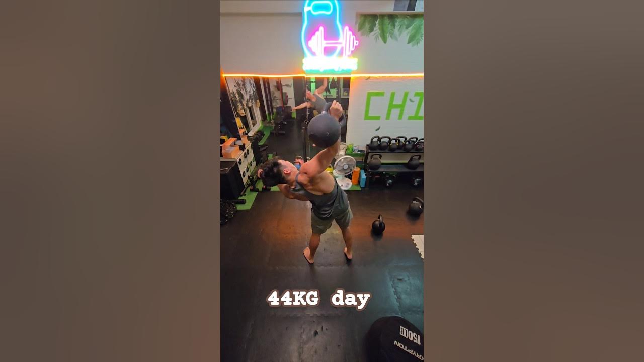 44KG KB training #strenth #strenthtraining #kettlebell #strongfirst #sfg #roadtobeast - YouTube
