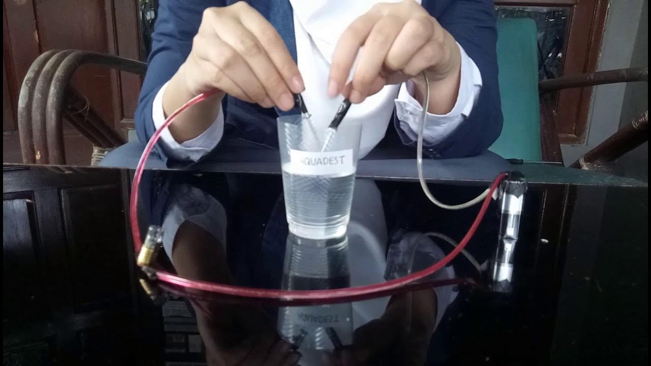 DAYA HANTAR LISTRIK PADA LARUTAN | Praktikum Kimia - YouTube