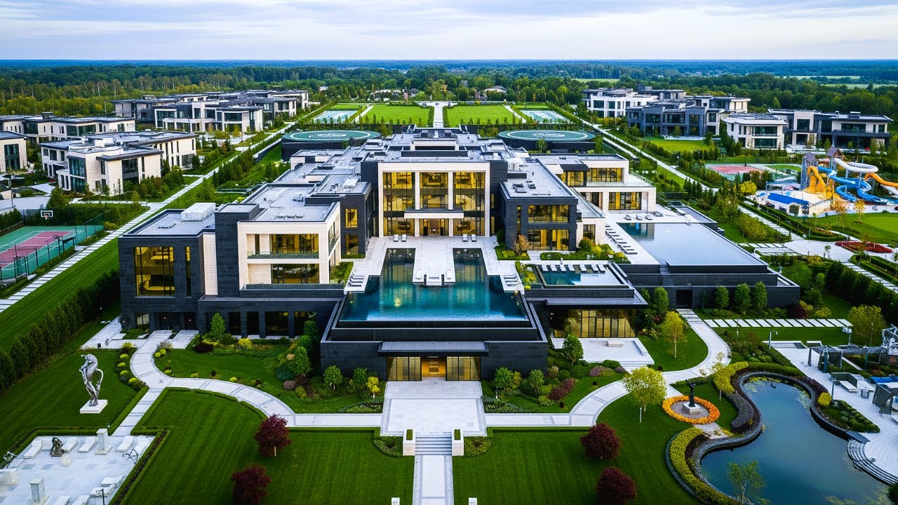 A Tour of "The Obsidian Mansion": A Billionaire's Futuristic Concept ...