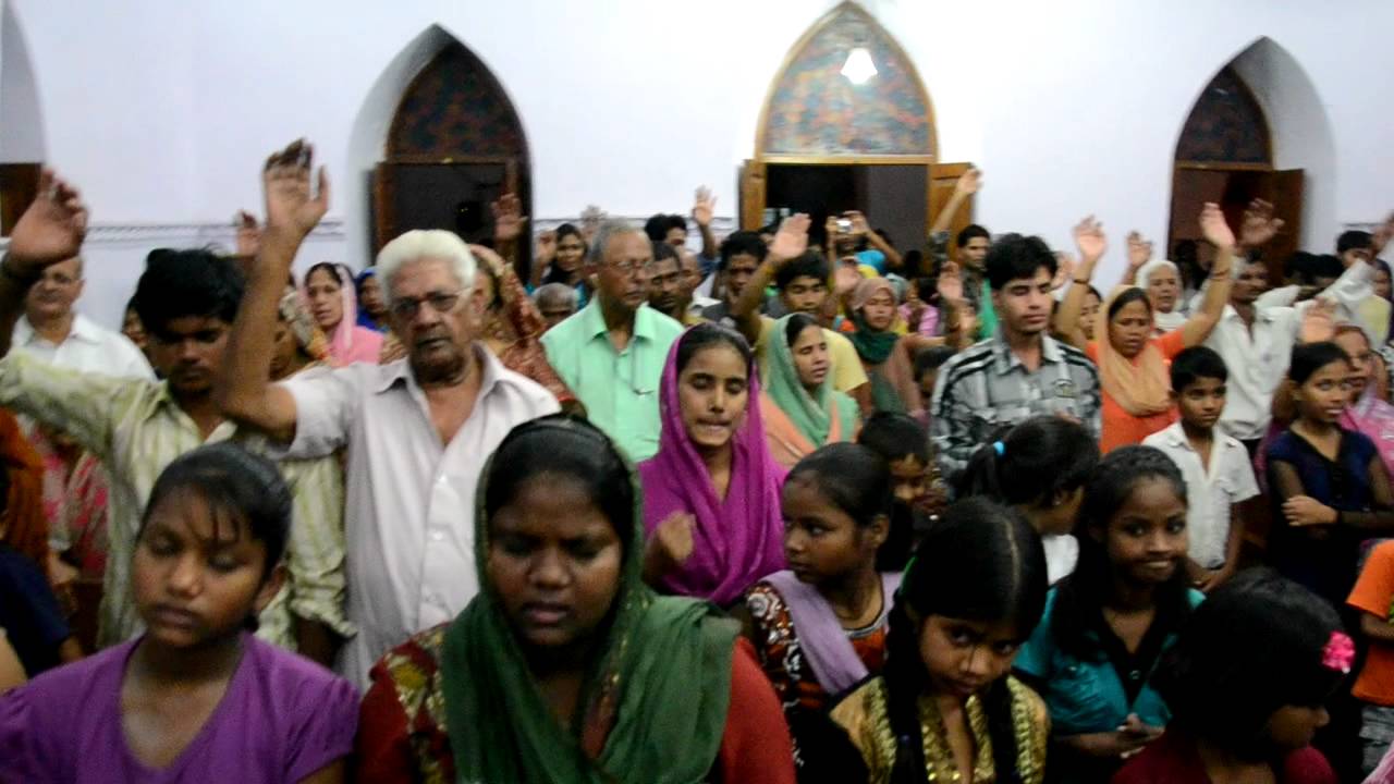 SPIRITUAL MEETING WITH BOLLYWOOD ACTRESS DAISY IRANI - YouTube