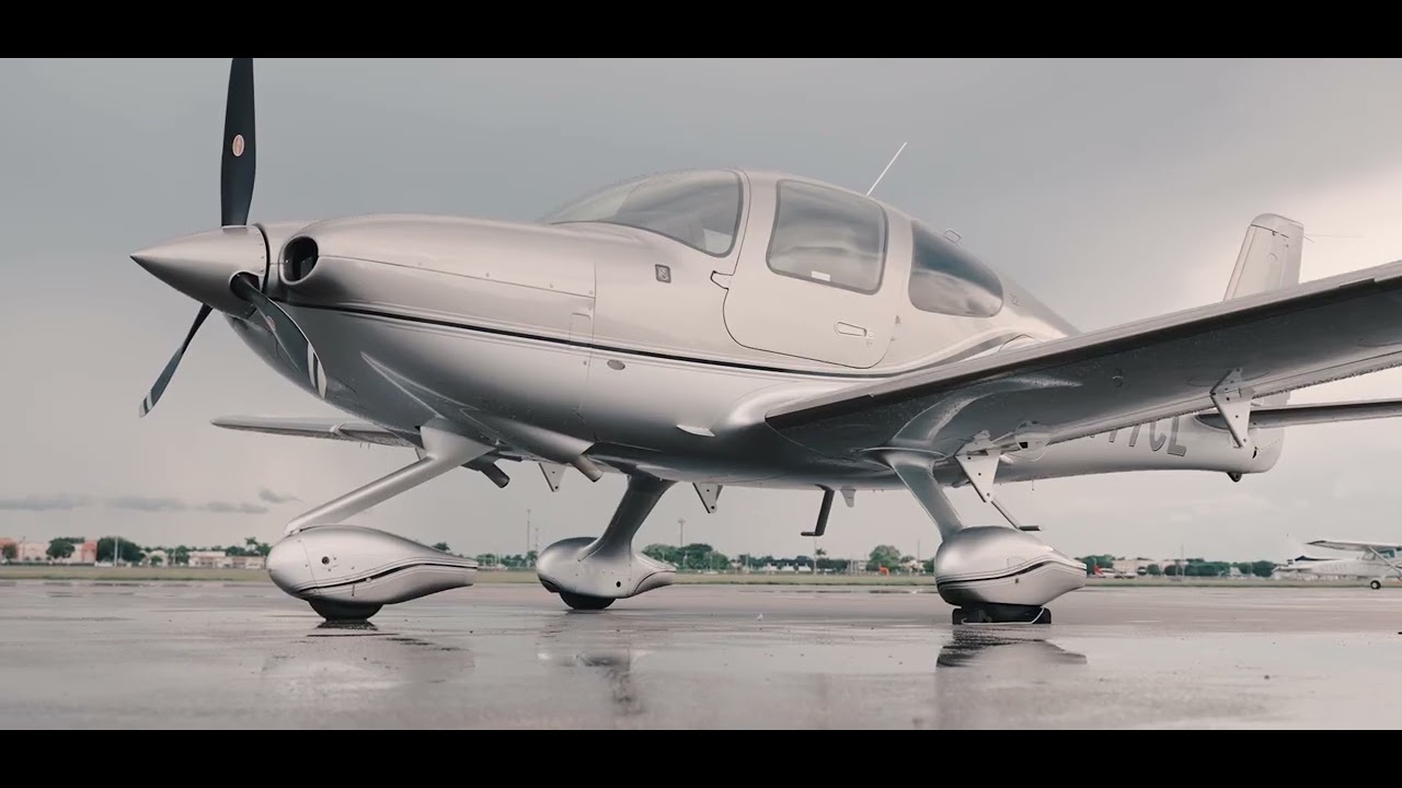 N777CL — CLEAN 2019 Cirrus SR22 G6 - YouTube