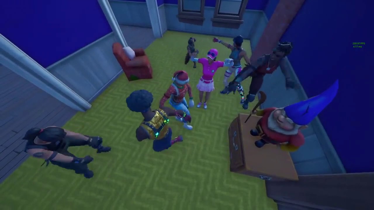 Roxanne Gun Clips On Beat..... - YouTube