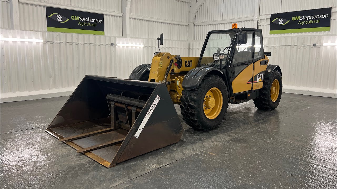 CAT TH220B FULL WALK ROUND VIDEO! - YouTube