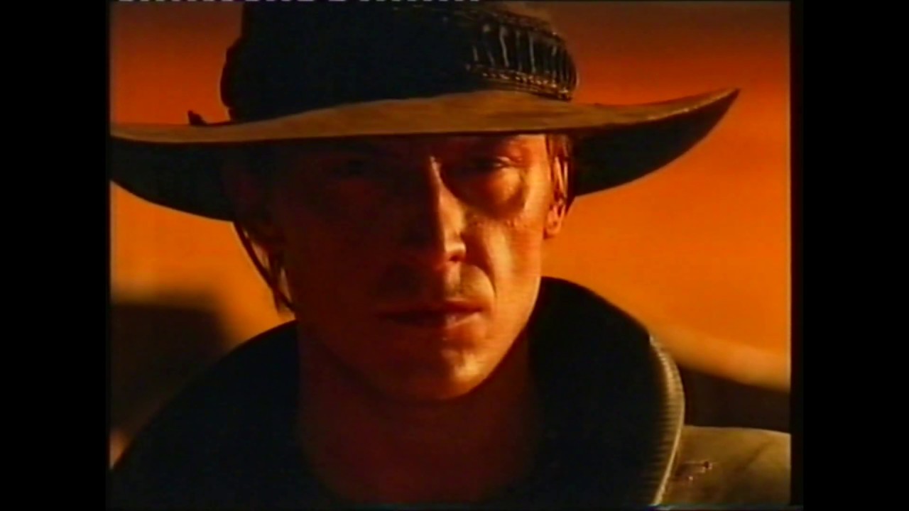 Fosters (UK Advert) [1995] - YouTube