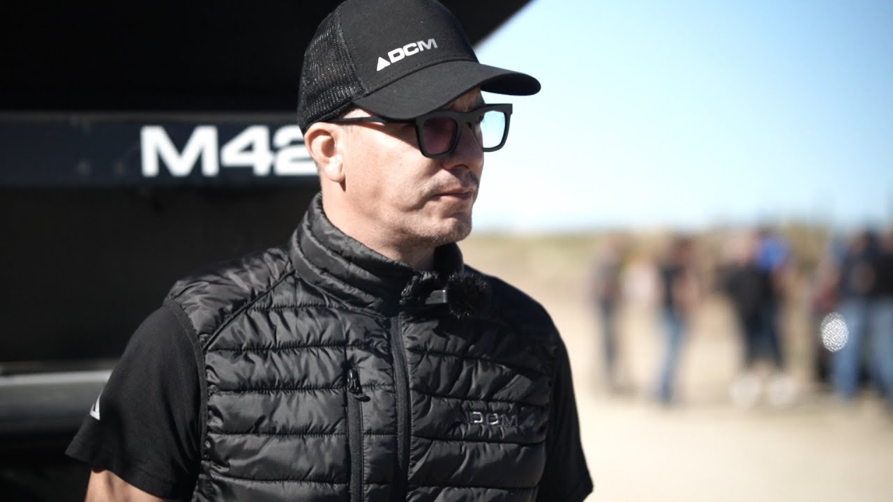 How to set the monitor with help of the DCM App at Model M42 ISO - YouTube