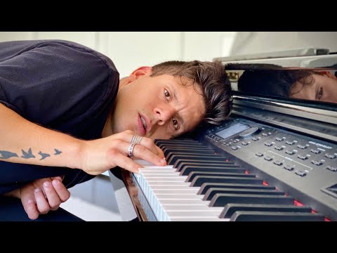 Rudy Mancuso - bored at home (Live Album Performance)