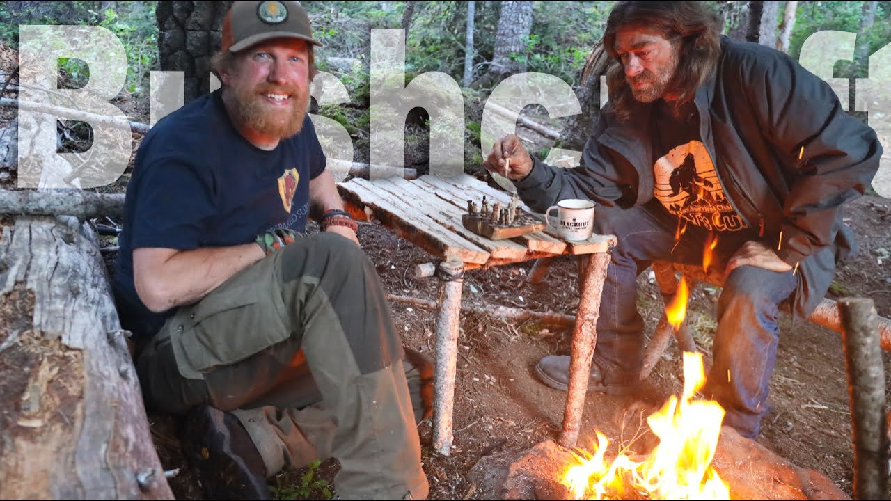 Bushcraft Table / DIY Camp Projects Day 23 of 30 Day Survival Challenge ...
