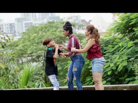 kid lift and carry women in the street