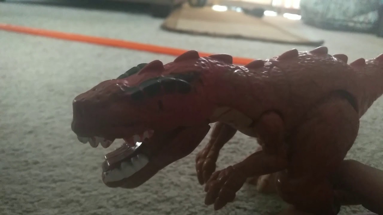 A Strong Dino Wants To Challenge Me - YouTube