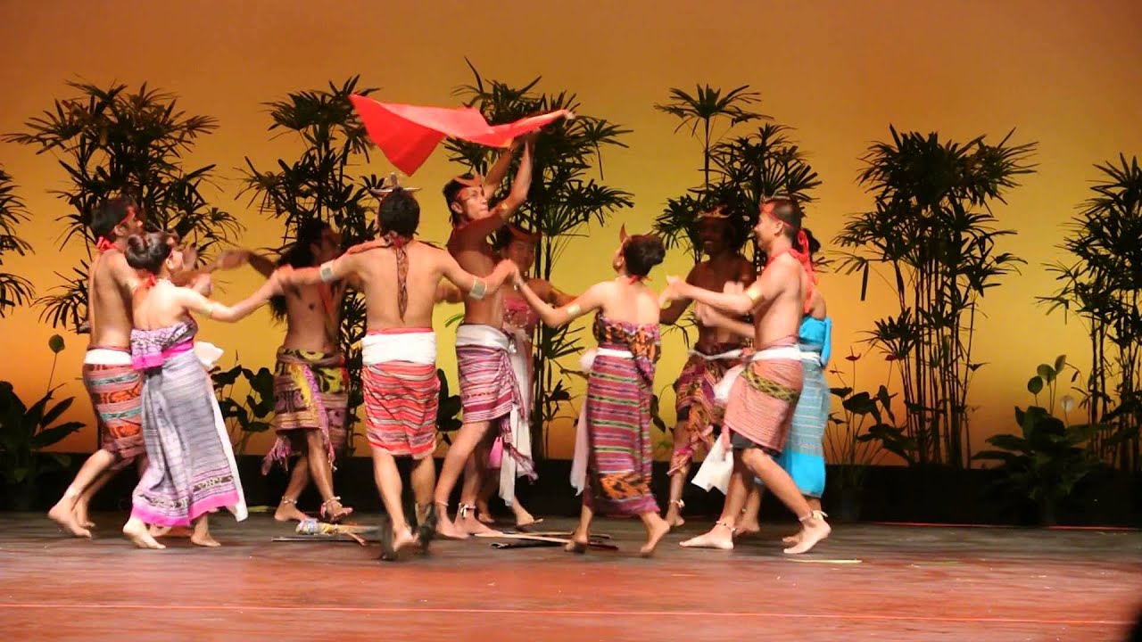 Timor Leste (UH Hilo International Night 2014) - YouTube