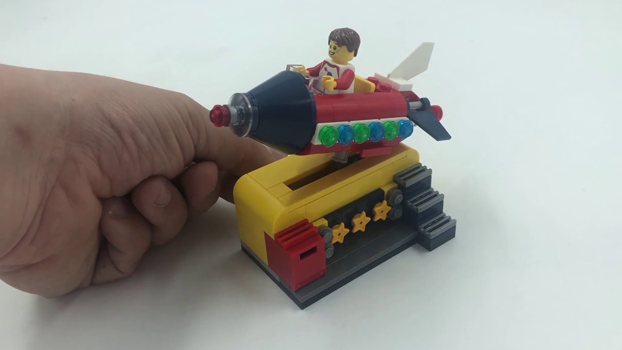 LEGO Idea 40335 Space Rocket Ride - YouTube