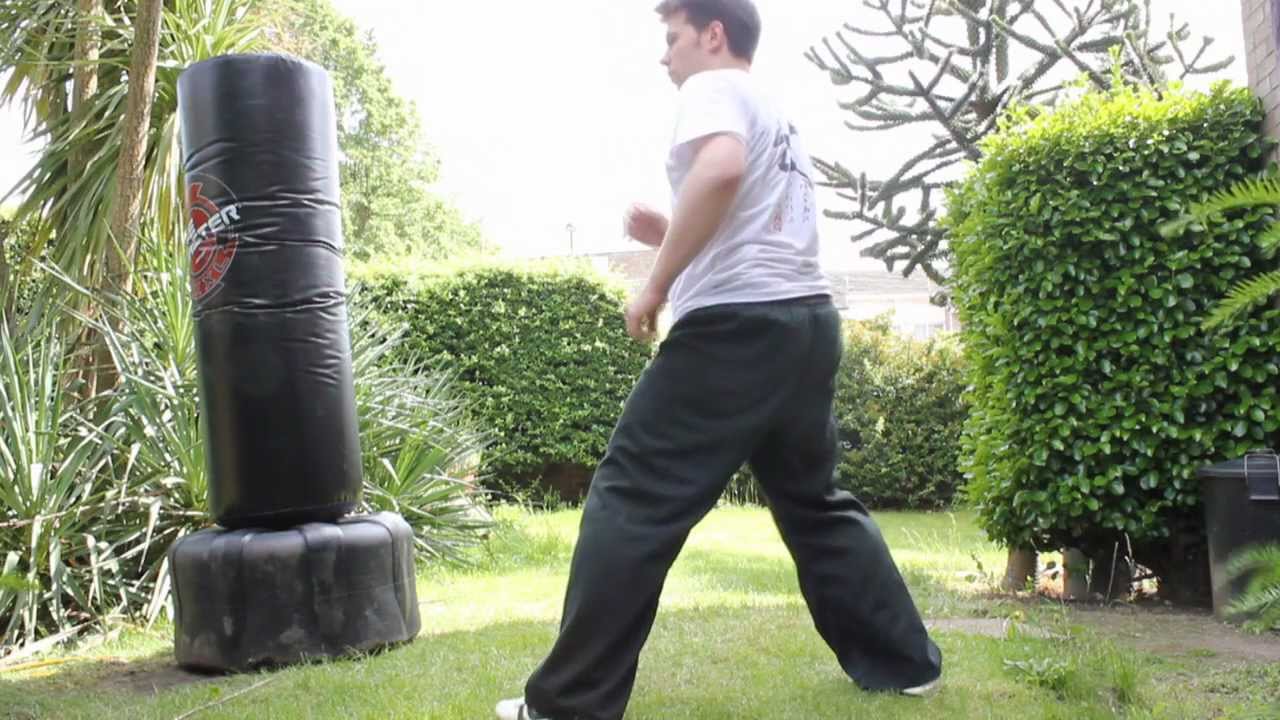 Spinning Hook Kick Tutorial - Taekwondo/ San Da - YouTube