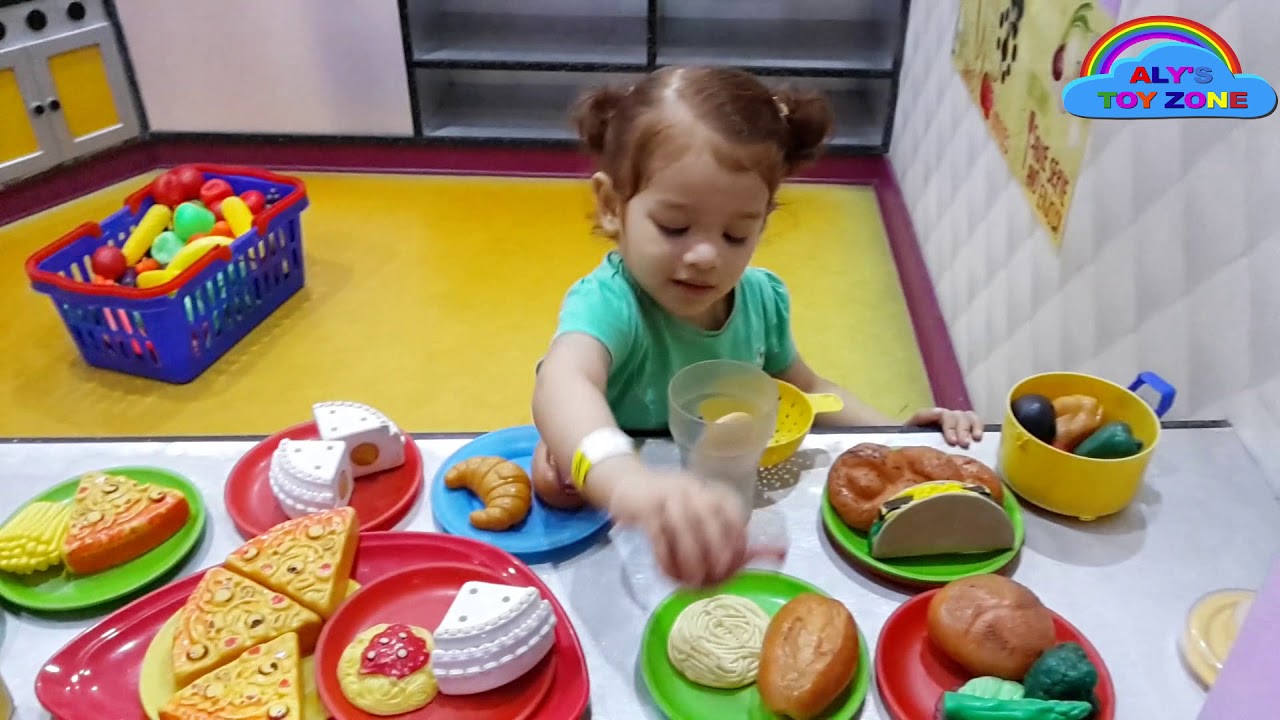 Learn vegetables & prepare food - pretend play - YouTube