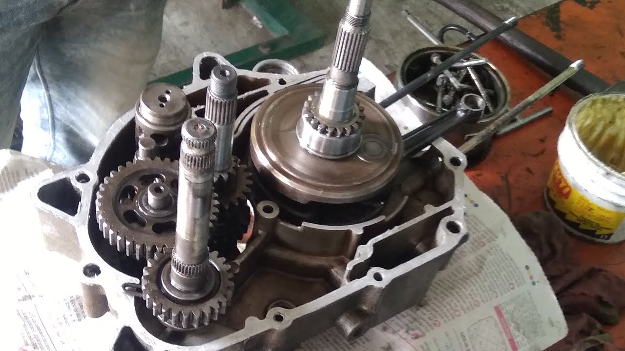 Bike engine Packing short video knowledge - YouTube