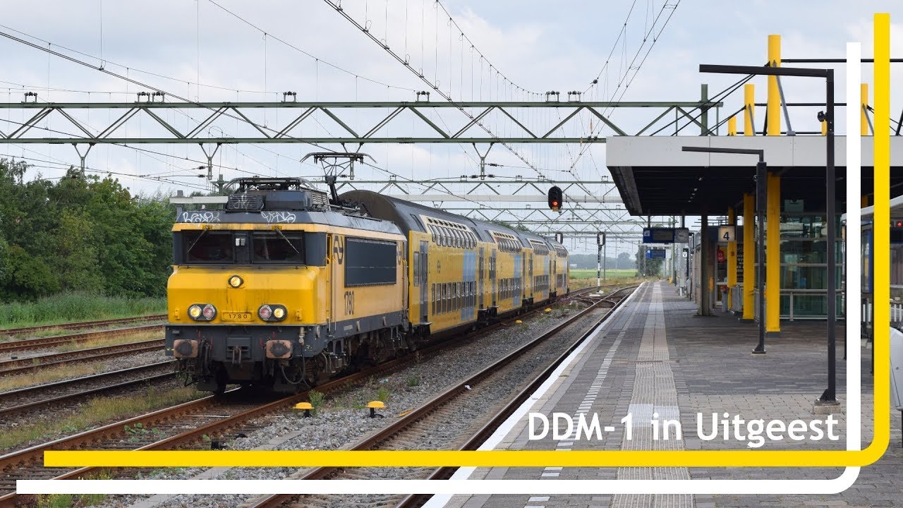 NS 1780 komt met DDM-1 door station Uitgeest - YouTube