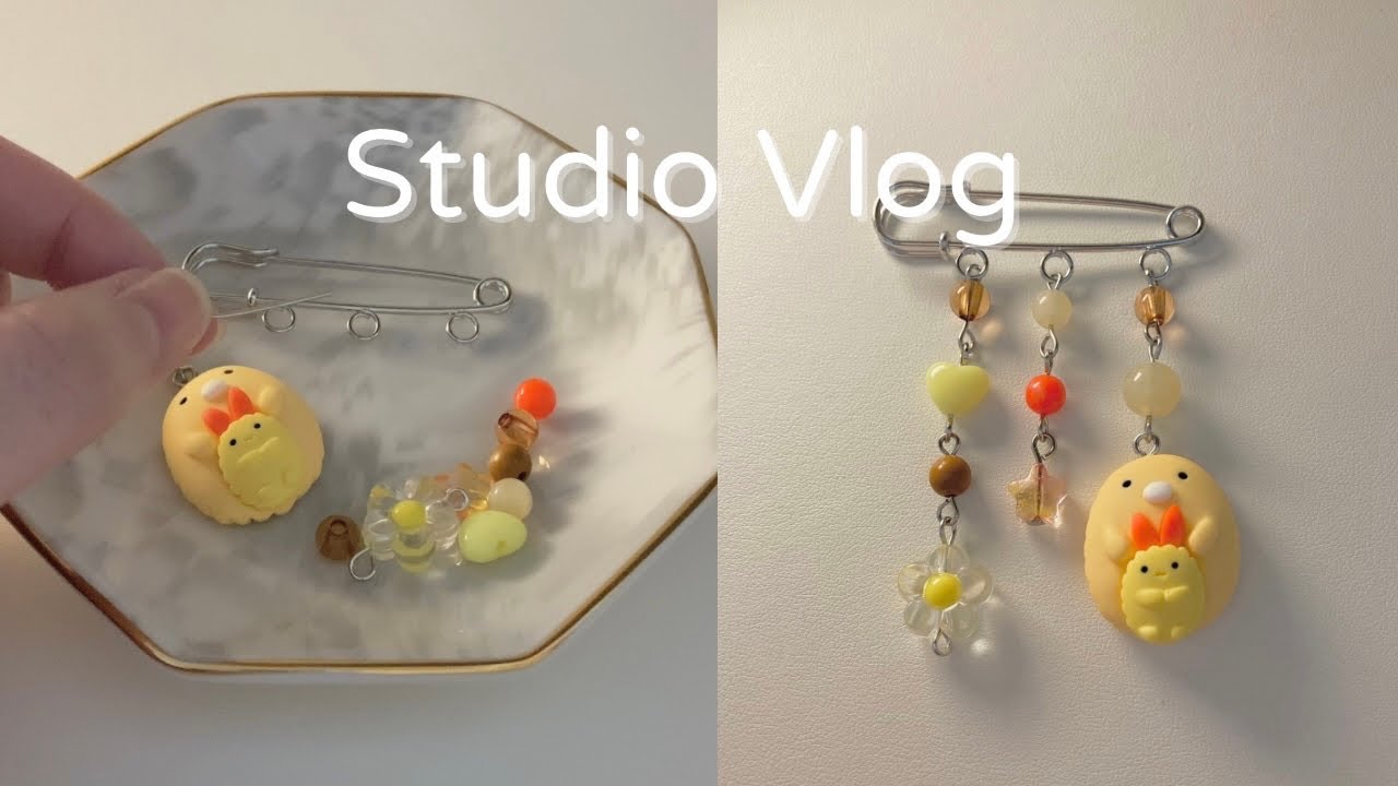 Studio Vlog #6 | Make A Bag Pin With Me + Tutorial - YouTube
