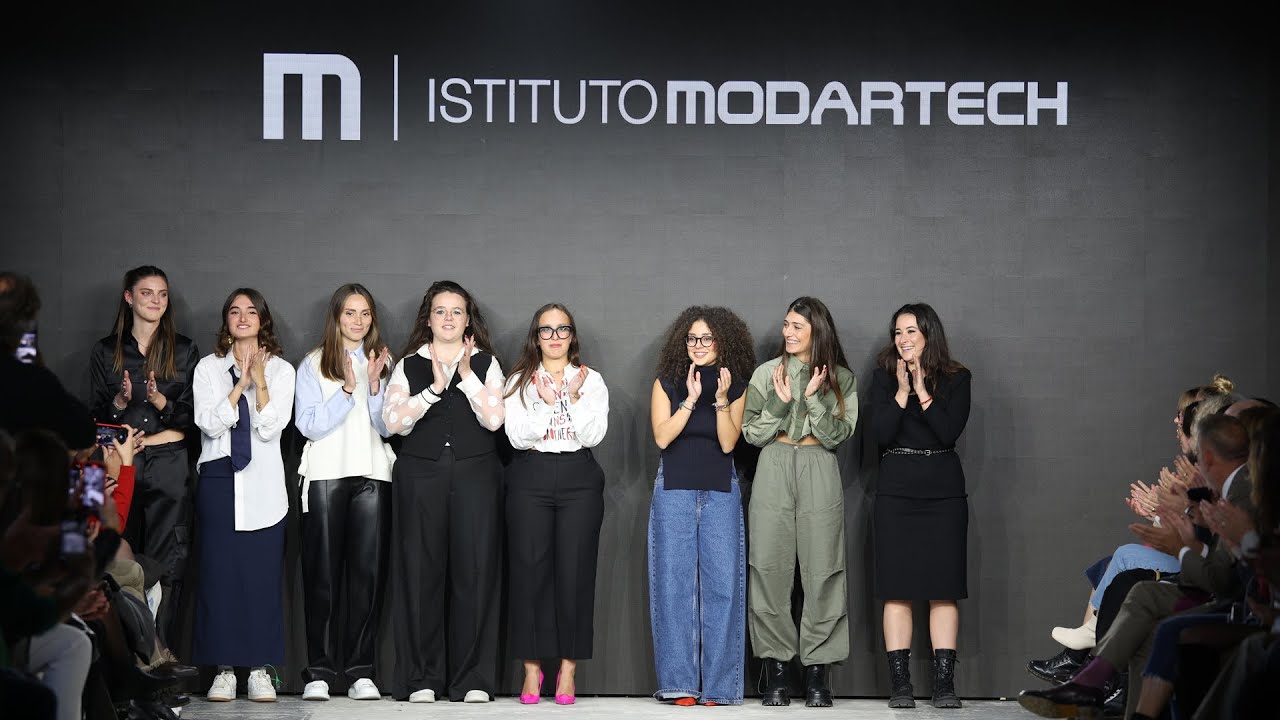 Fashion Show Modartech @Fashion Graduate Italia 2023 | Highlights - YouTube