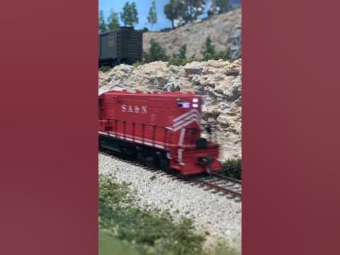 SAN 3589 On The Waco Sub In SAMRA #modeltrains #hoscale #texas #funrun #san #dcc #fun - YouTube