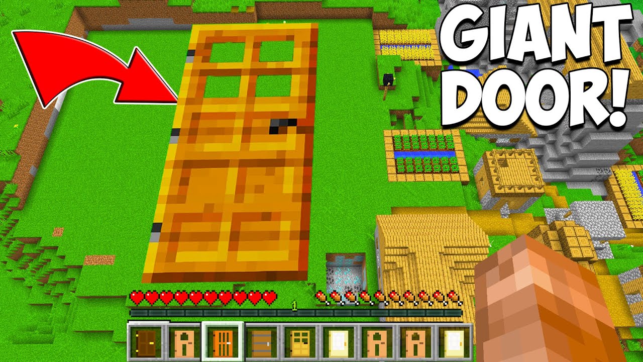 What's inside the GIANT DOOR in Minecraft ? I found the BIGGEST DOOR ...