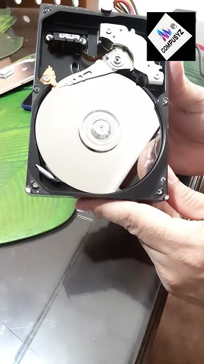 sabes como es un disco duro por dentro y con fallas? #discoduro #tecnologia #shorts #pcs - YouTube