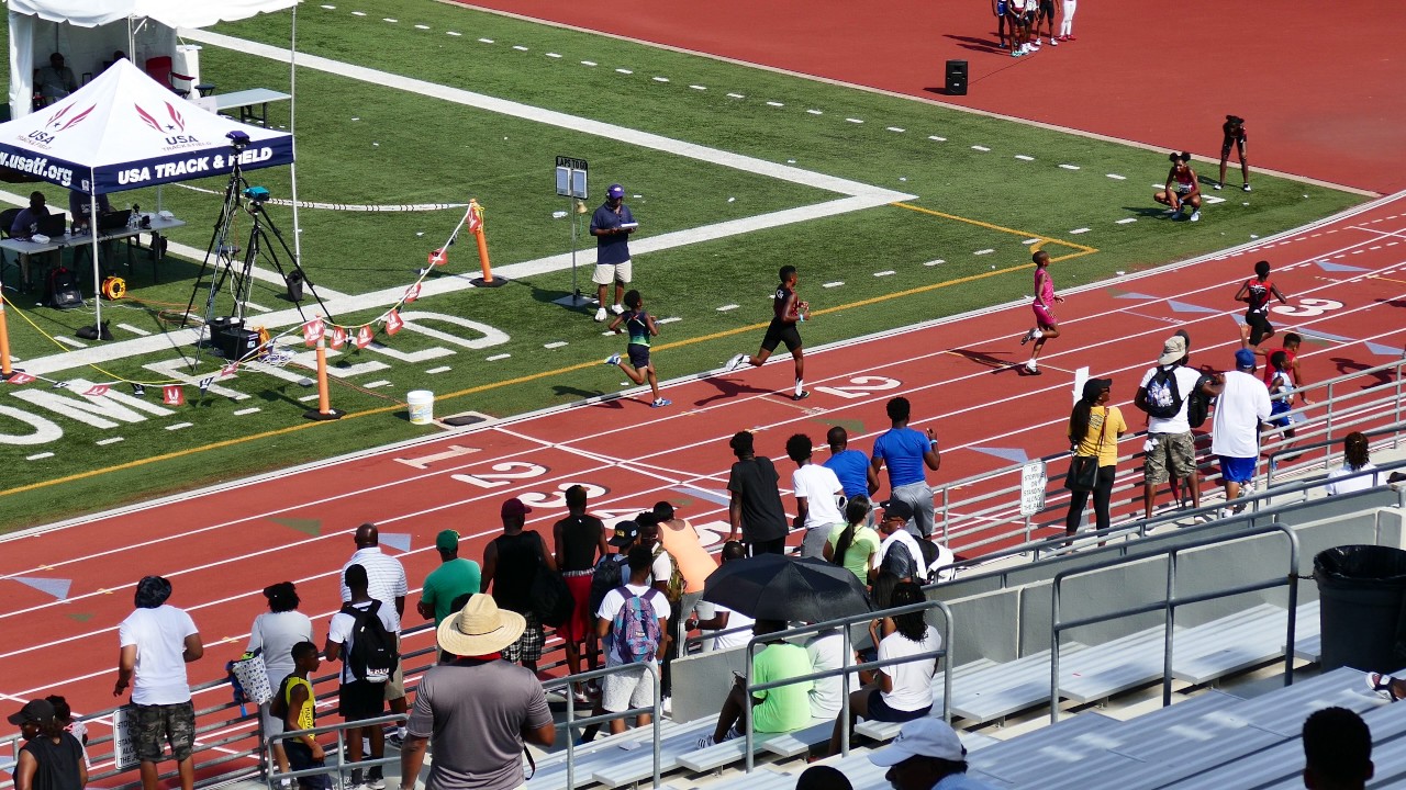 2017 REGION 12 TRACK & FIELD JO CHAMPIONSHIPS 200 METER FINAL: 11-12 YR ...