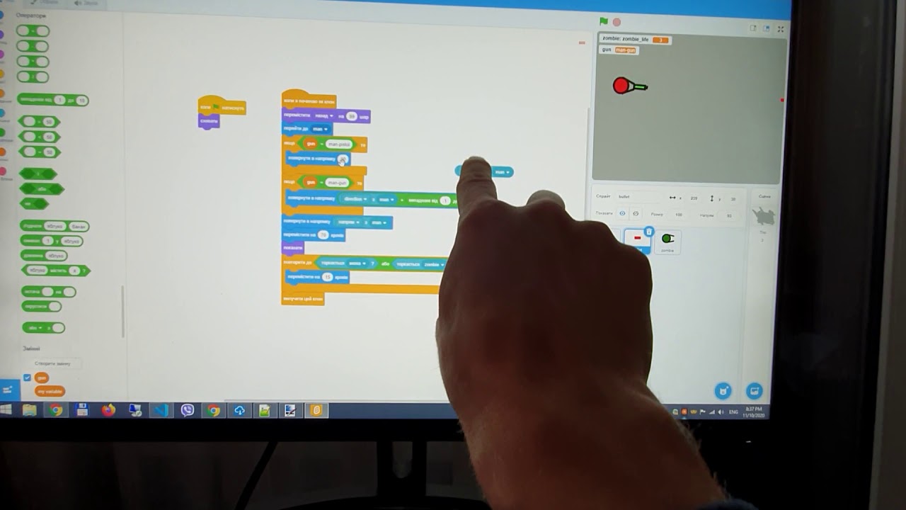 Zombie game on scratch - YouTube