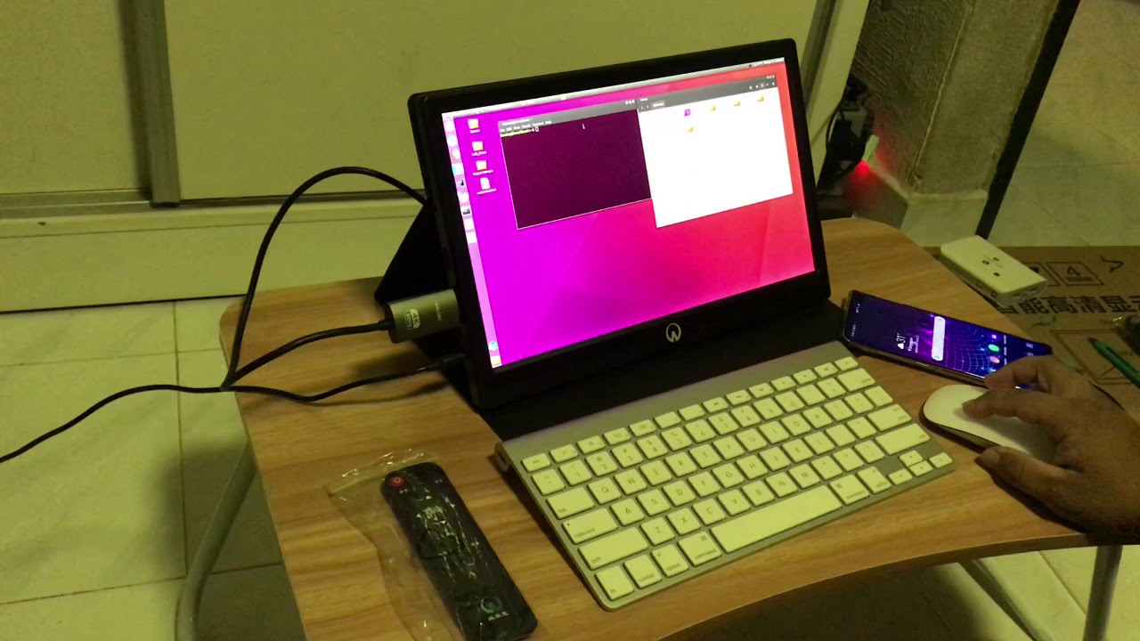 Samsung S10+ Dex Pad USB Powered Portable Monitor unboxing - YouTube