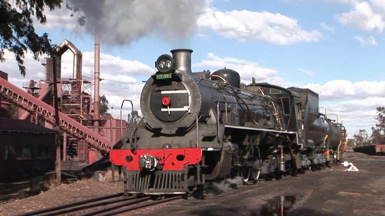 Class 24 steam locomotive is shunting at Davsteel Works - YouTube