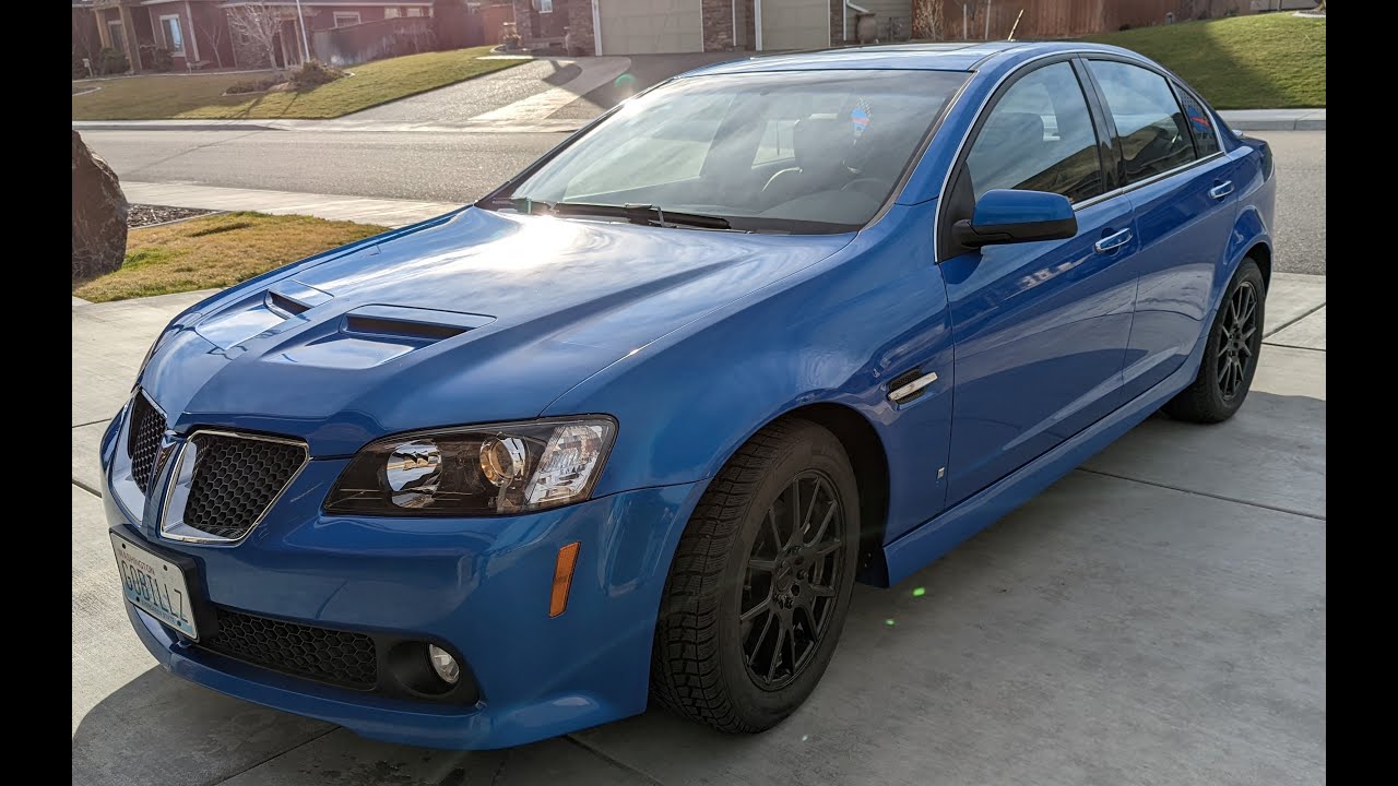 Pontiac G8 Sub and Amp install Part 2 - YouTube