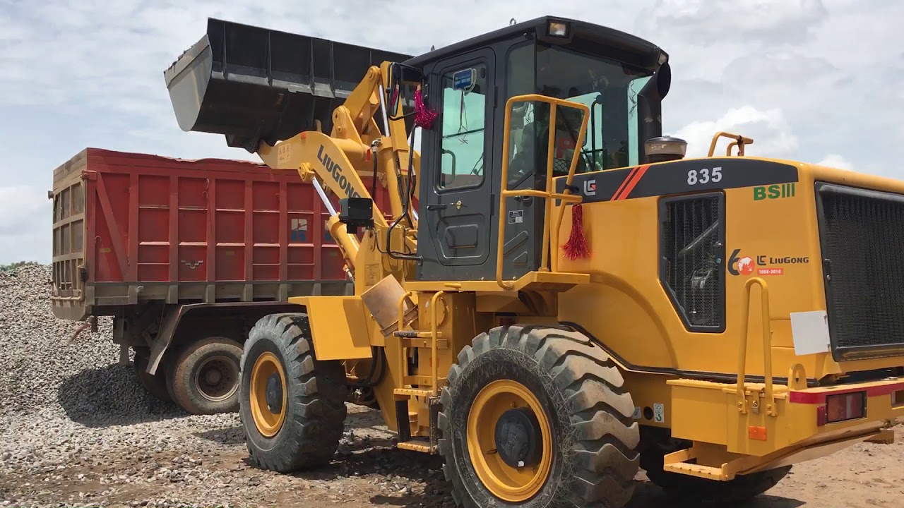 Liugong wheel loader 835 - YouTube