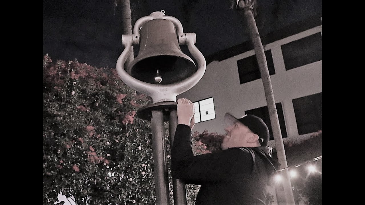 Ringing of the Victory Bell Championship Style | 11.30.19 - YouTube