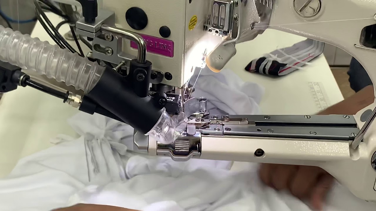 Flatseamer machine - YouTube