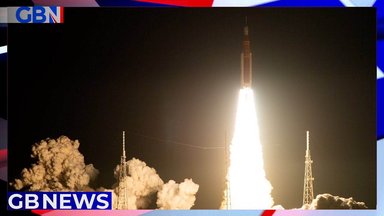 Nasa thinks people be living on the moon in our lifetime | Bev Turner ...