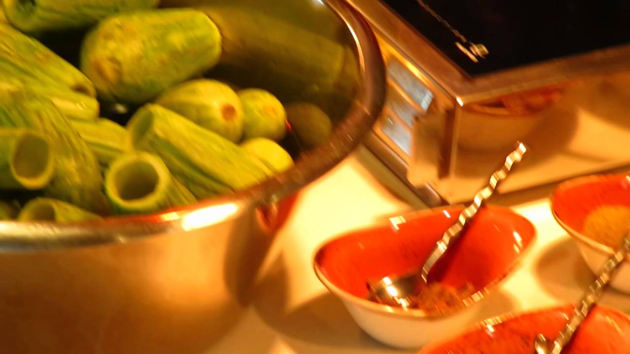 Arabic Cooking Class in Dubai - YouTube