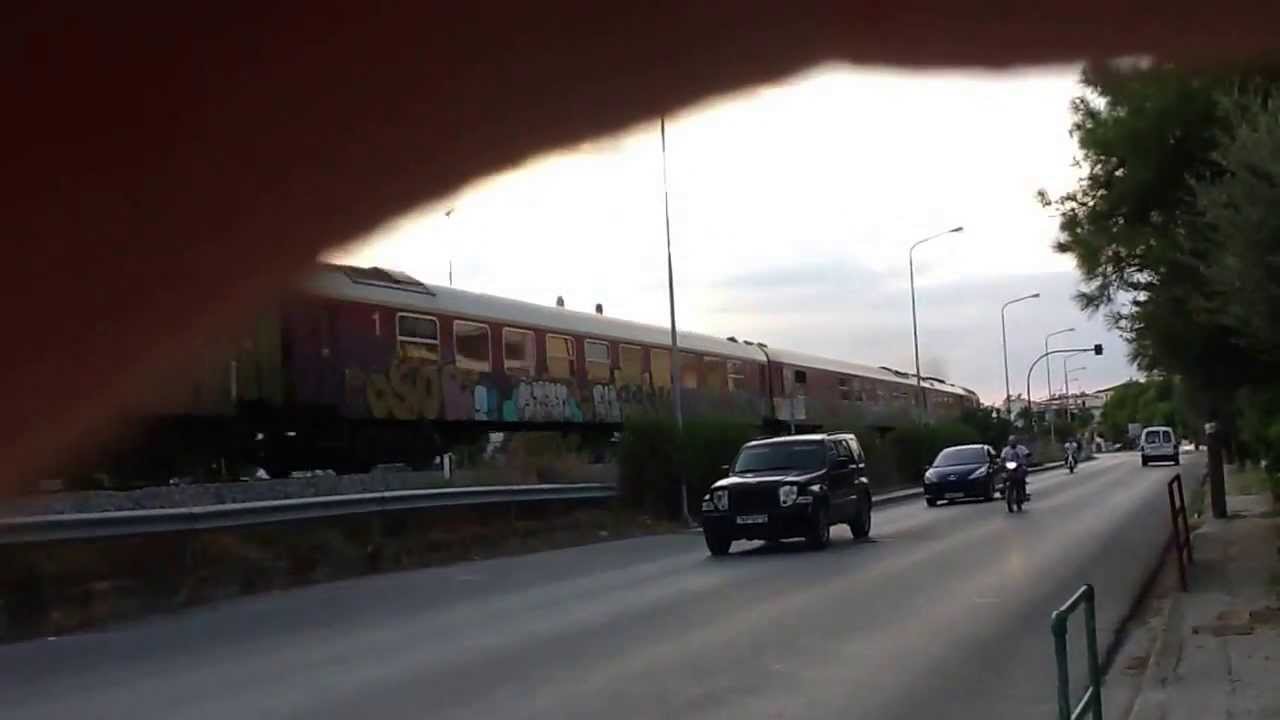 ΤΡΕΝΟ ΣΤΑ ΤΡΙΚΑΛΑ 8 - YouTube