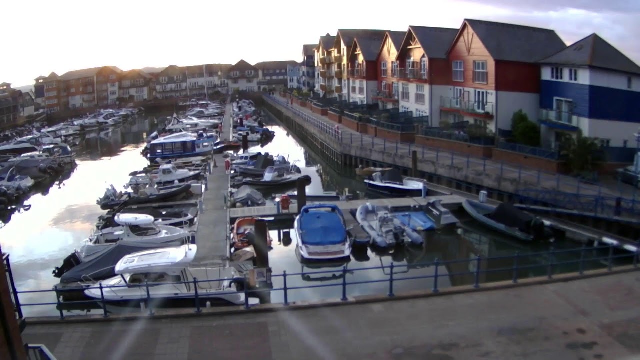 Exmouth Marina webcam 23apr24 - YouTube