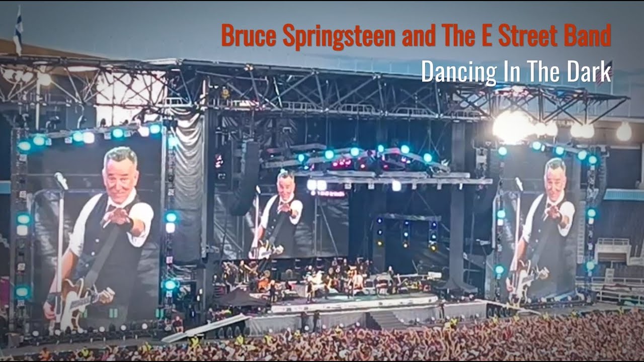 Bruce Springsteen and The E Street Band - Dancing In The Dark (live in ...