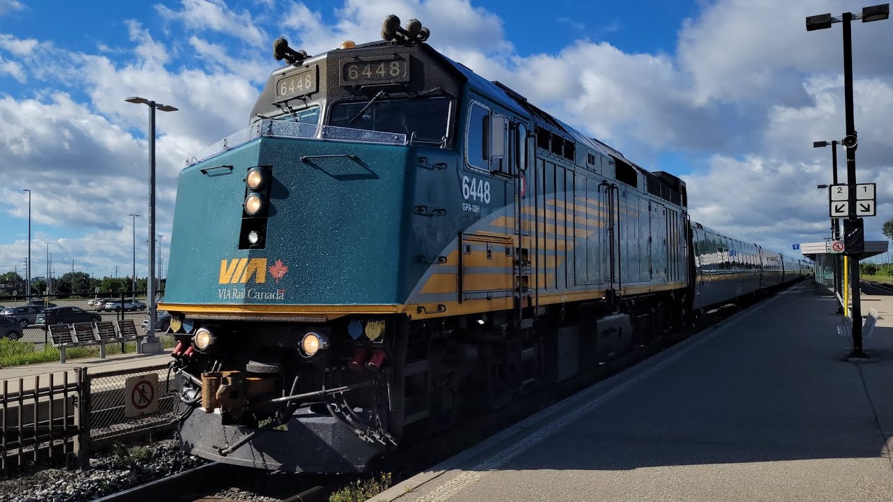 VIA 70 - 6448 With Hep-2 Budd Coach 4109 At Bronte - YouTube