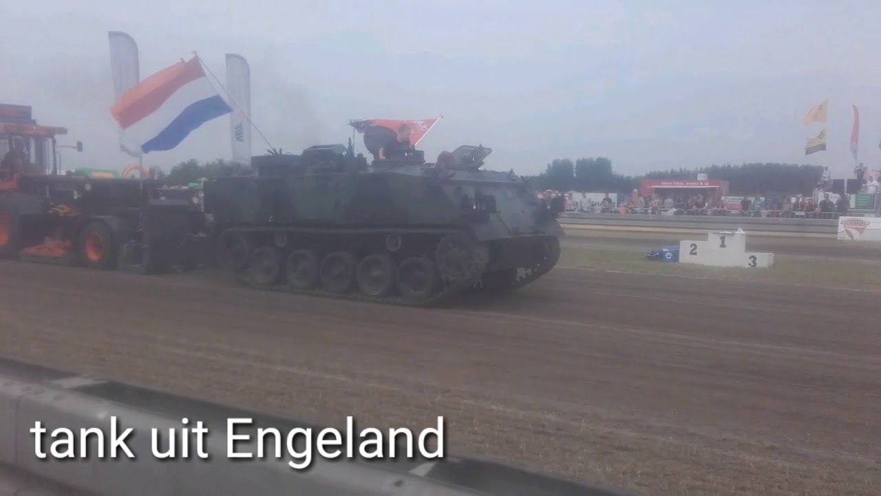 ENGELSE TANK - TREKKERTREK - YouTube