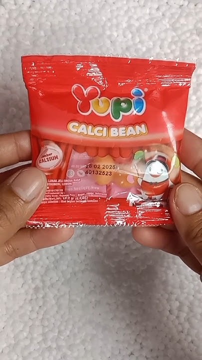 mencari dan menemukan jajanan yupi calci bean didalam kardus #huntingjajan #jajanan #candy #yupi ...