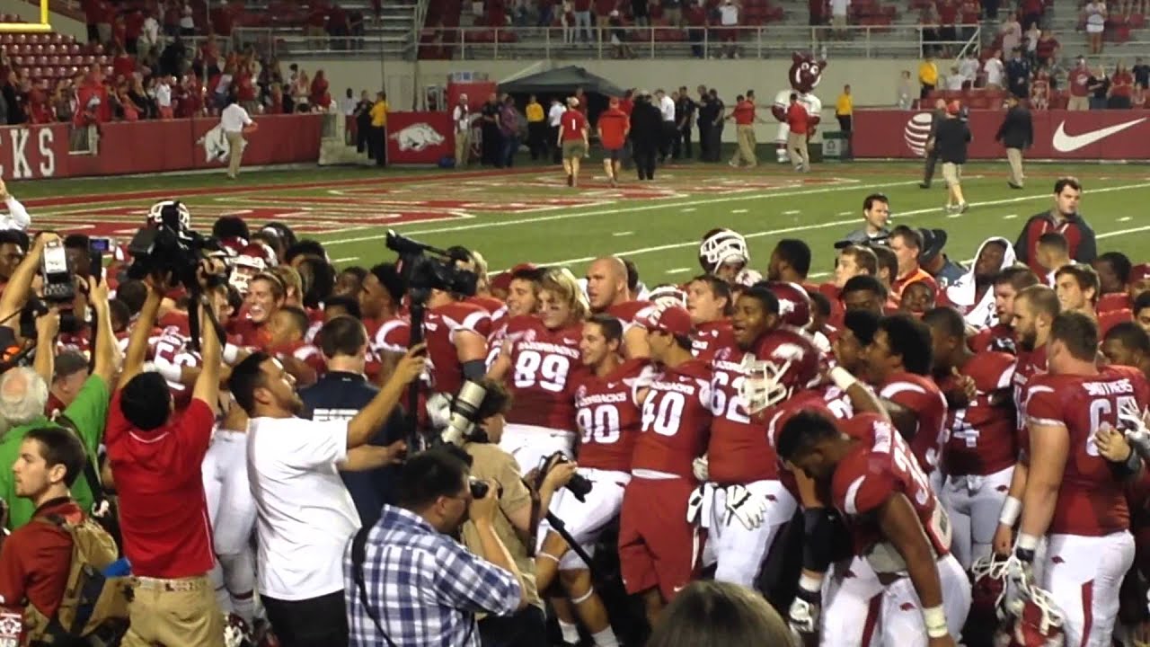 Arkansas Razorbacks Win Celebration-Hogs vs NIU-2014 - YouTube