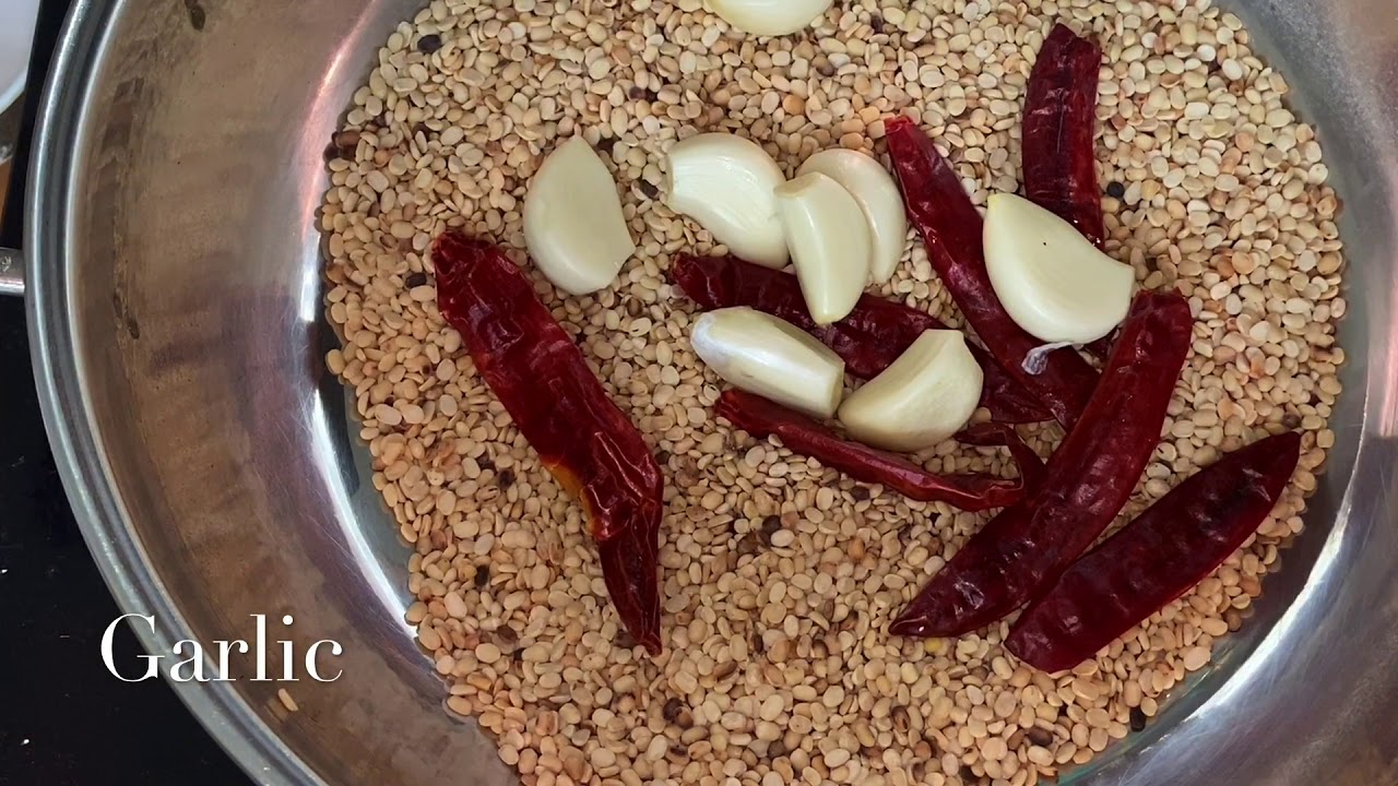 Home made Idli podi Recipe/ Simple idli podi / Gun Powder/ How to Make ...
