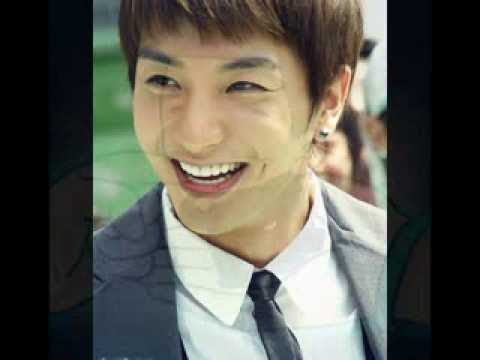 in memorial of the death of leeteuk's father and grandparents - YouTube