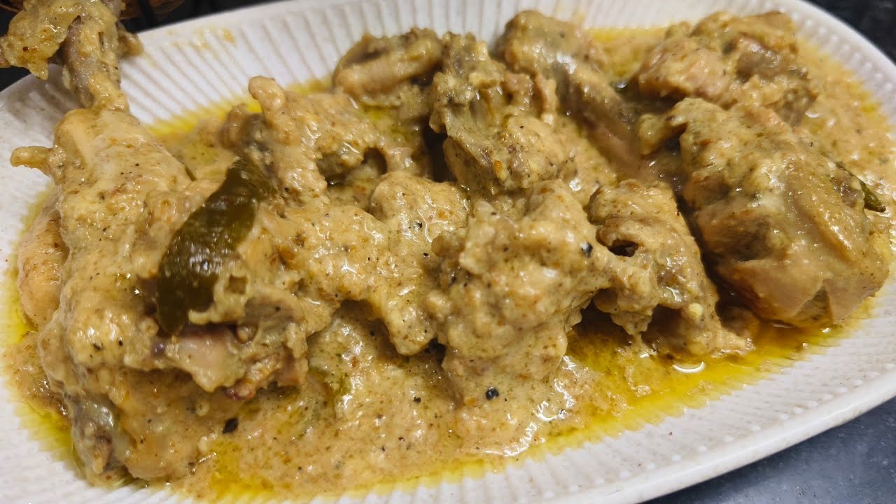 Simple and Easy White Chicken Recipe | White Chicken Handi Recipe - YouTube