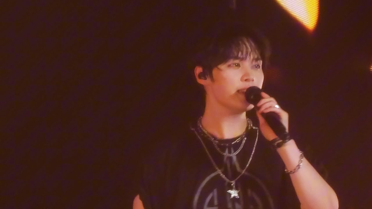 [리노 Lee Know] 240928 VENOM focus fancam dominATE Singapore Stray Kids ...