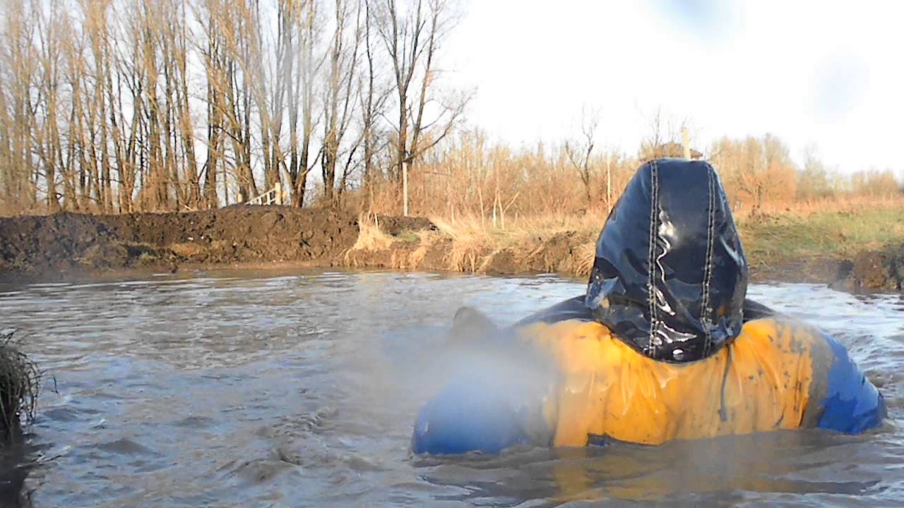 Snowsuit mud december 2014 B - YouTube