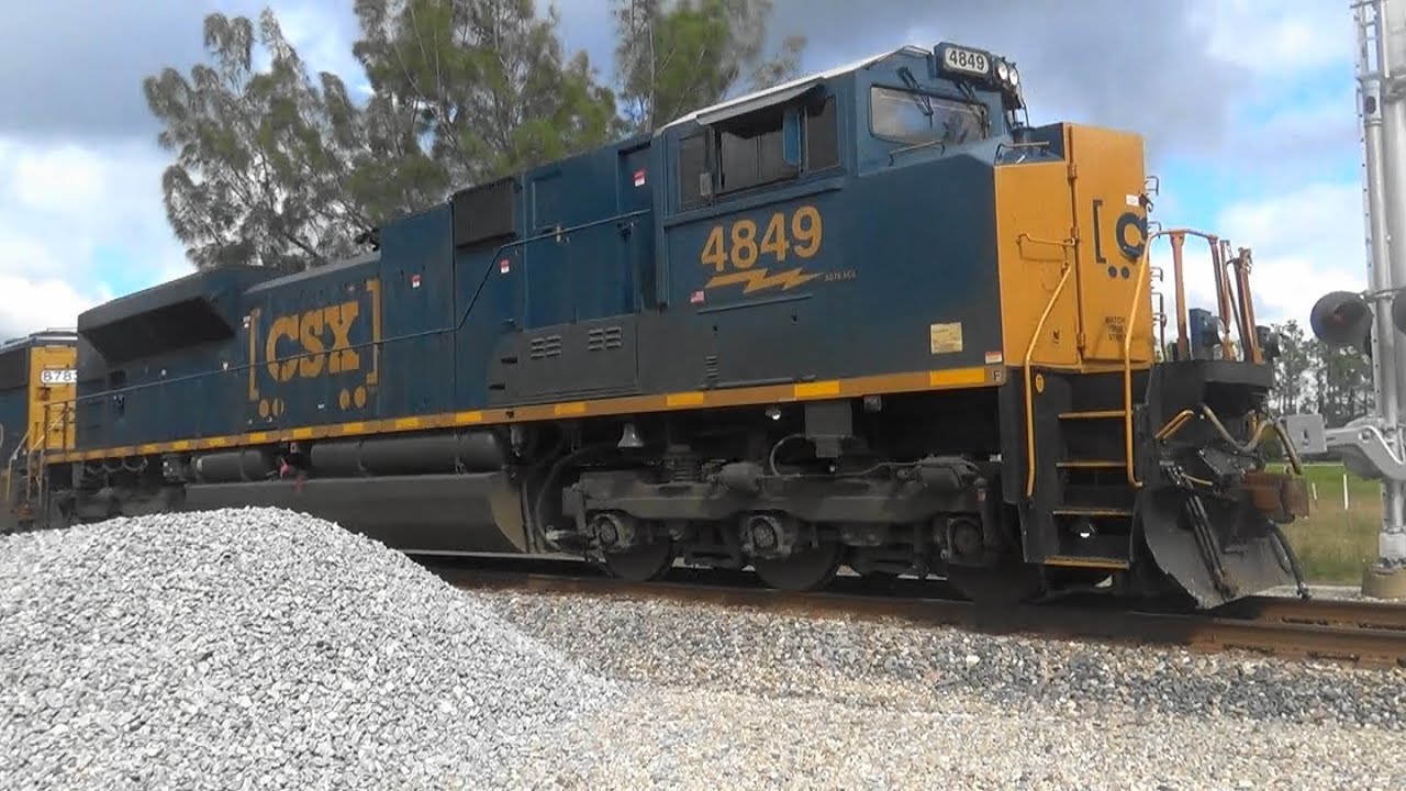 Amtrak P098-02, And CSX Q453-01 - YouTube